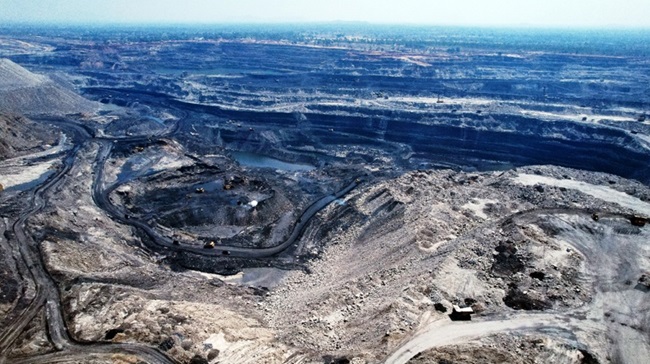 Gevra and Kusmunda coal mines are among the 10 largest coal mines in ...